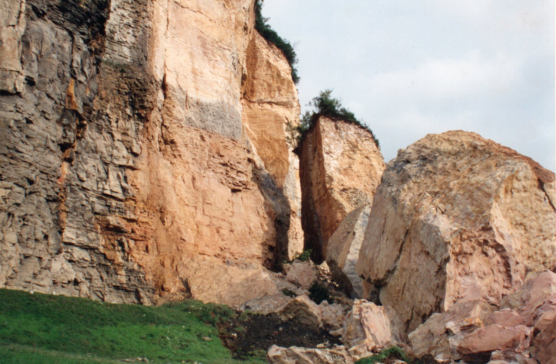 Carrières et tunnels - Mairie de Couzon-au-Mont-d'Or